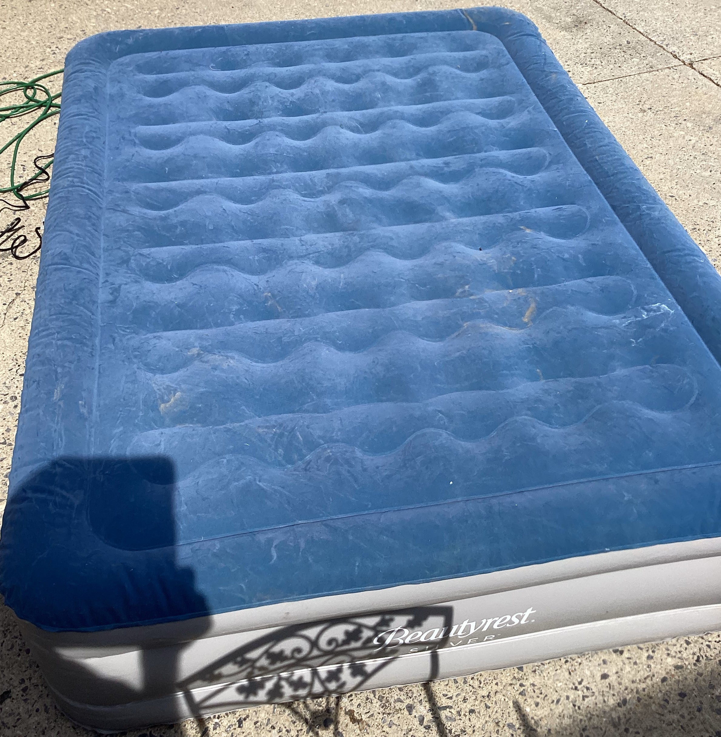 BeautyRest Model # HT-628 Queen Bed | Highs and Lows Thrift Warehouse